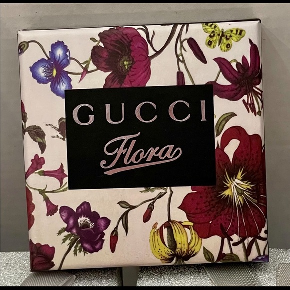Gucci | Accessories | Nib Authentic Gucci Flora Double Round Mirror ...